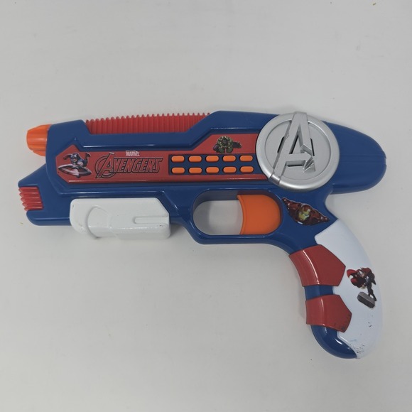 Marvel | Toys | Rare Universal Studios Parks Marvel Avengers Assemble ...
